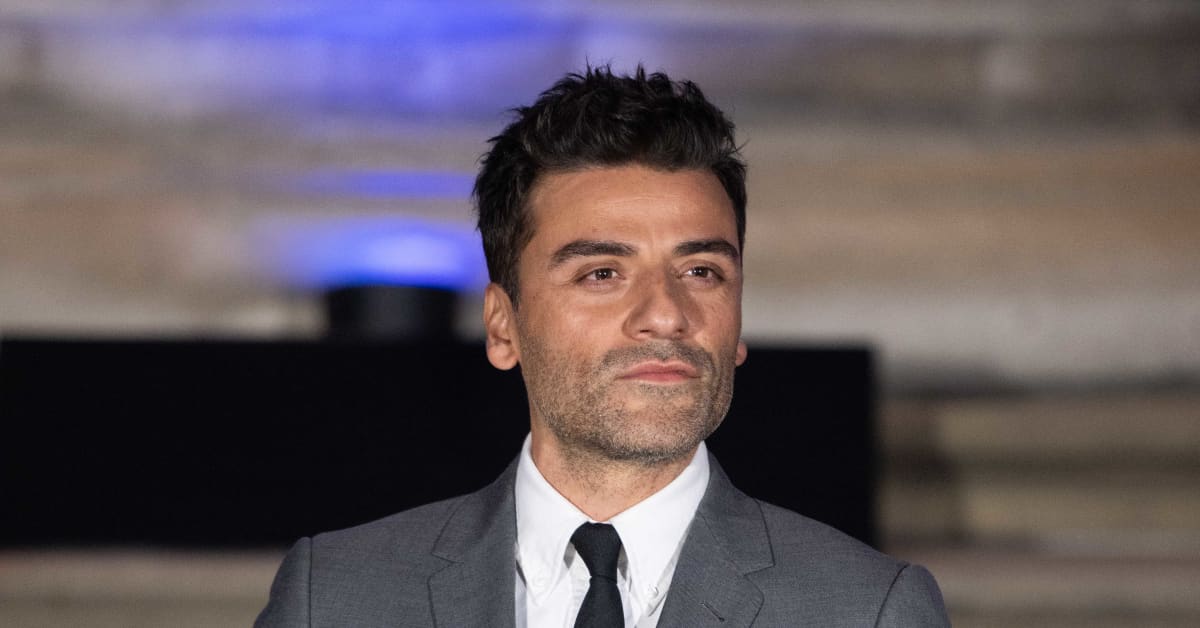 Oscar Isaac Confirms Suspicions About Poe And Finn's Relationship Oscar Isaac Confirms Suspicions About Poe And Finn's Relationship