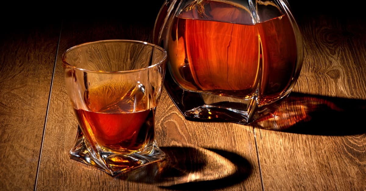 What's The Difference Between Irish And Scotch Whiskey? What's The Difference Between Irish And Scotch Whiskey?