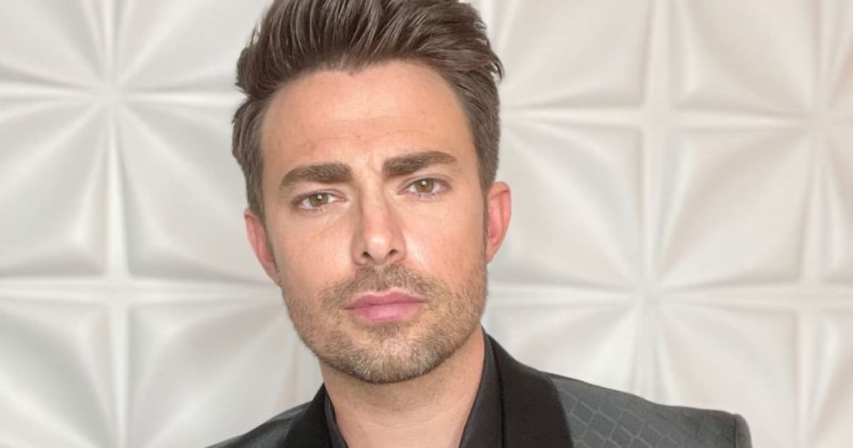 What Only True Hallmark Fans Know About Jonathan Bennett What Only True Hallmark Fans Know About Jonathan Bennett