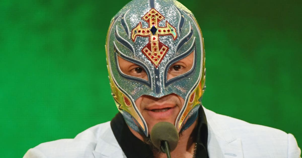 AEW Star Addresses Rey Mysterio Airport Situation AEW Star Addresses Rey Mysterio Airport Situation
